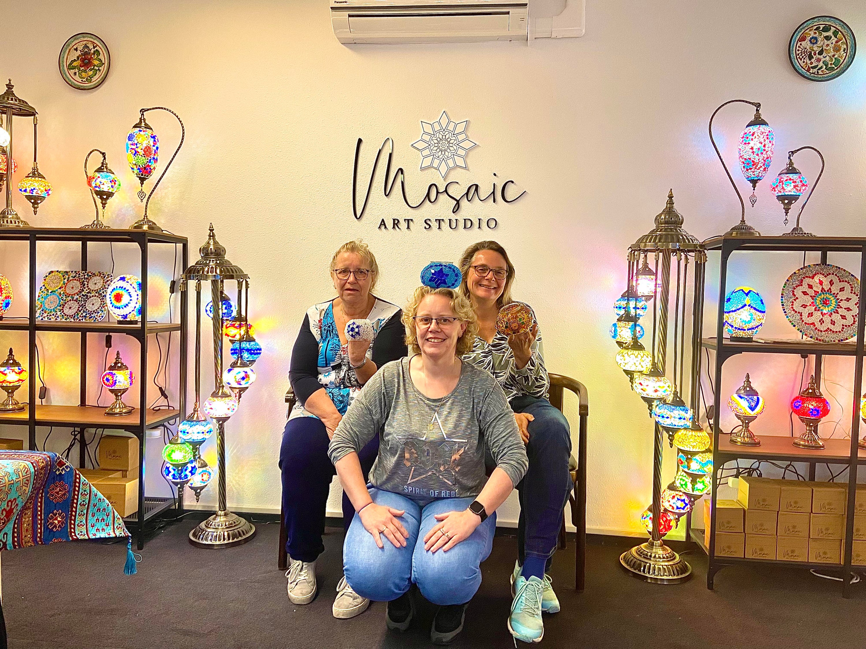 Glasmozaïek Lamp DIY Workshop Rotterdam – Mosaic Art Studio Netherlands